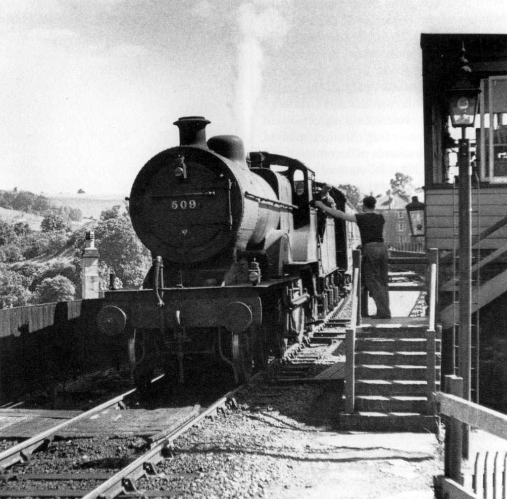 Alextrack: Model Railways: Midford - Prototype Photographs